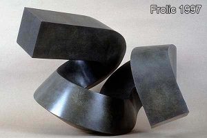 Sculptures | Clement Meadmore