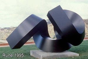 Sculptures | Clement Meadmore